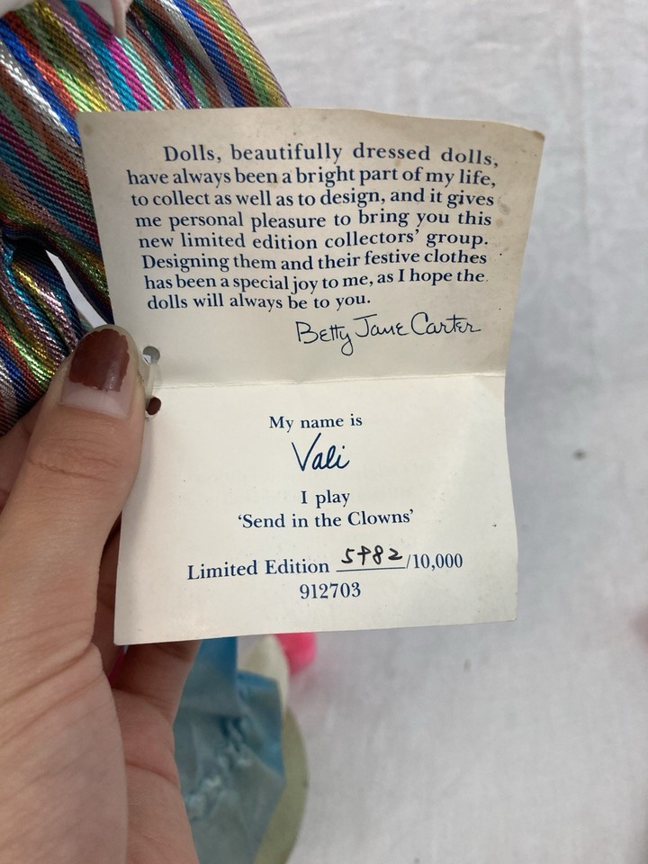 Vali Clown Musical Porcelain Doll Ltd Edition Betty Jane Carter Dolls ...