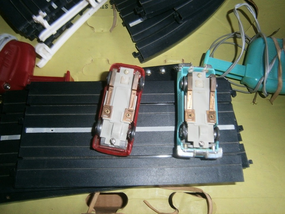 VINTAGE ELDON HO SCALE SLOT CAR SET SUPER NICE SUPER CLEAN | eBay