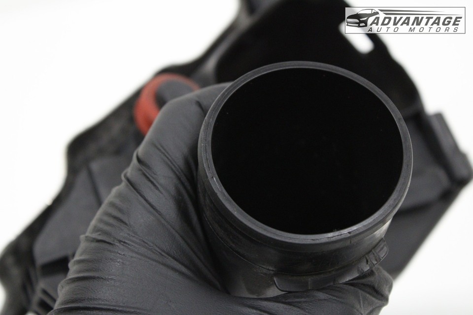 2015-2018 MERCEDES C300 W205 AIR INTAKE CLEANER FILTER HOUSING BOX OEM ...