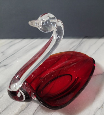 VTG DUNCAN MILLER Ruby Red Clear Pull Glass Swan Head Nut Trinket Candy ...