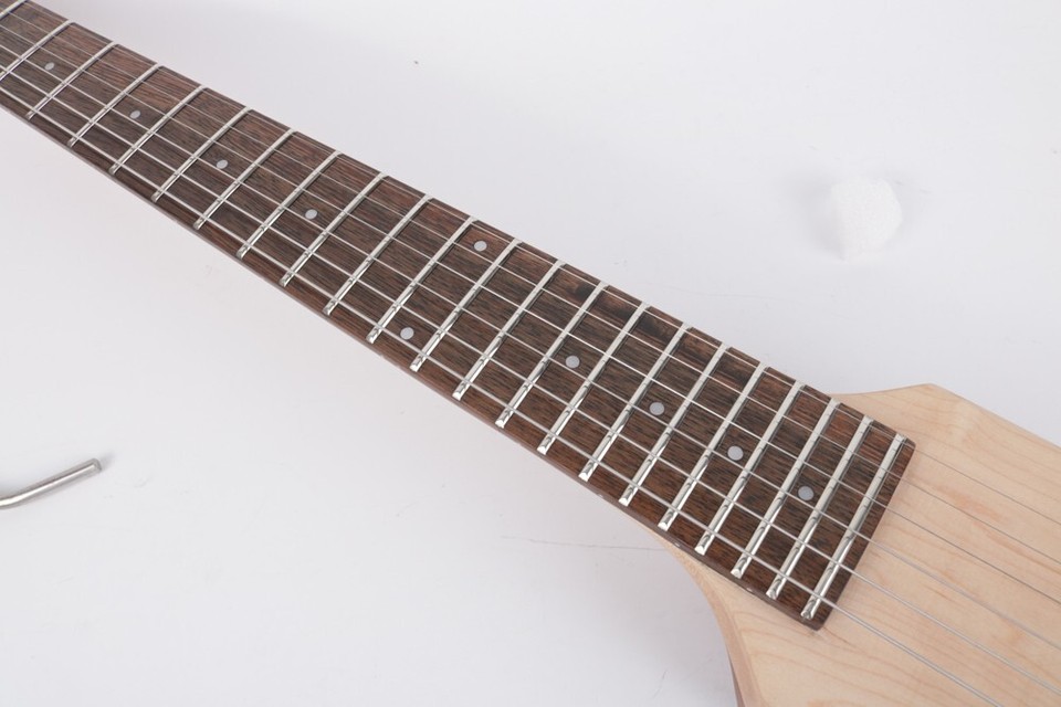 Ultra Short Scale Length electric silent travel guitar headless ...