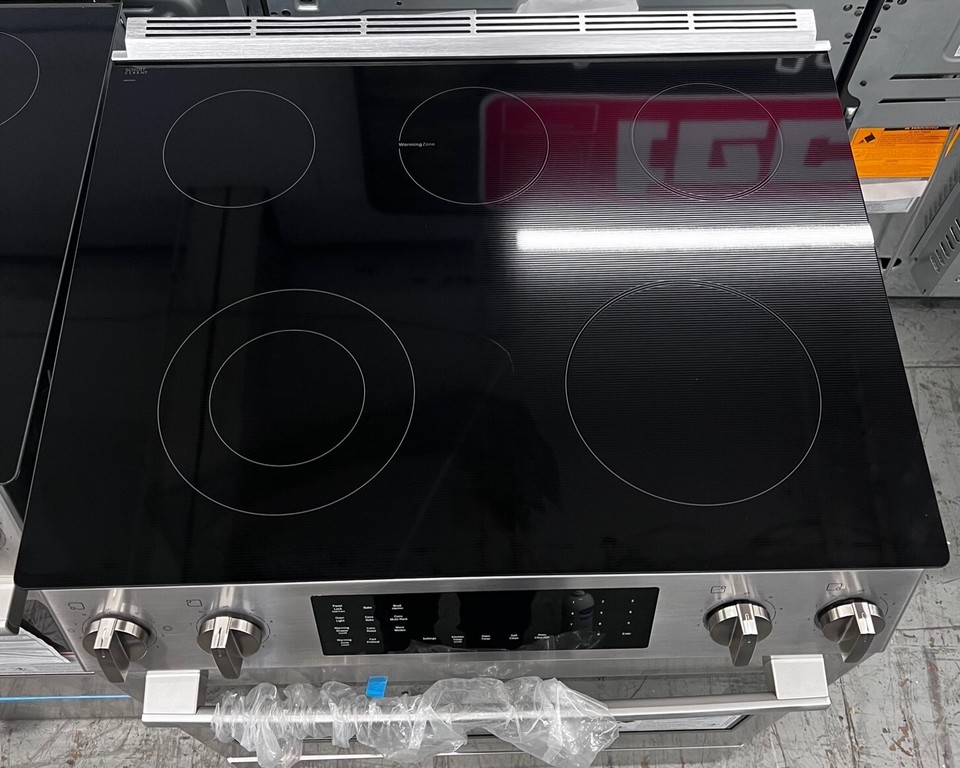 Bosch HEI8056U 800 Series 30 in. 4.6 cu. ft. Slide-In Electric Range ...