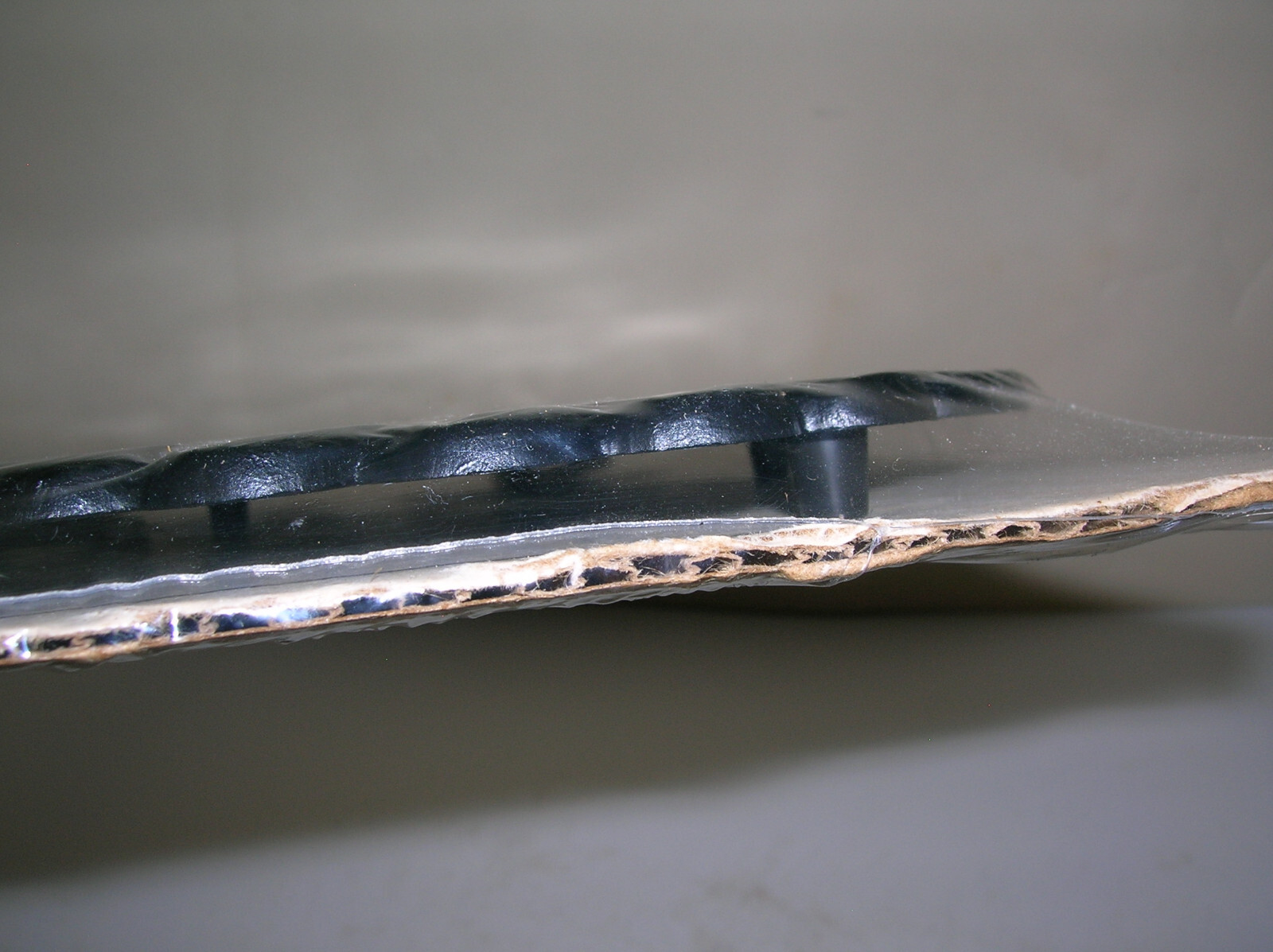 Set of Three 3 Sealed Plastic Trivets with Legs ~ Kitchen ~ Hearth Wall ...