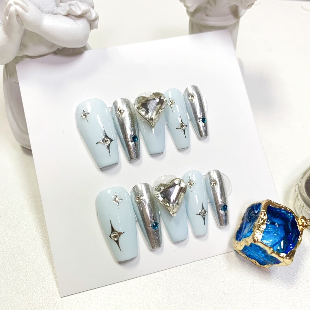 Ultra-thin And Seamless Nail Stickers Distorted Heart Silver Star ...