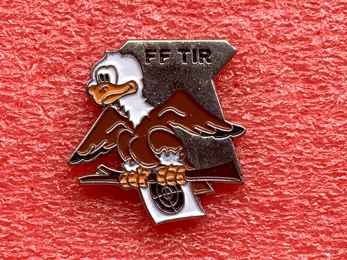T01 Pins FF TIR Aigle Aiglon Cible Fédération Française Vintage Lapel ...