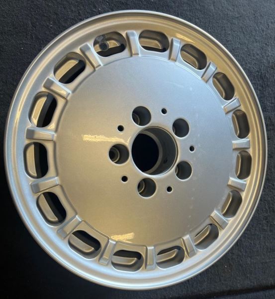 86-89 MERCEDES 560SL Wheel 107 Type 560SL 15x7 FACTORY REFINISH | eBay