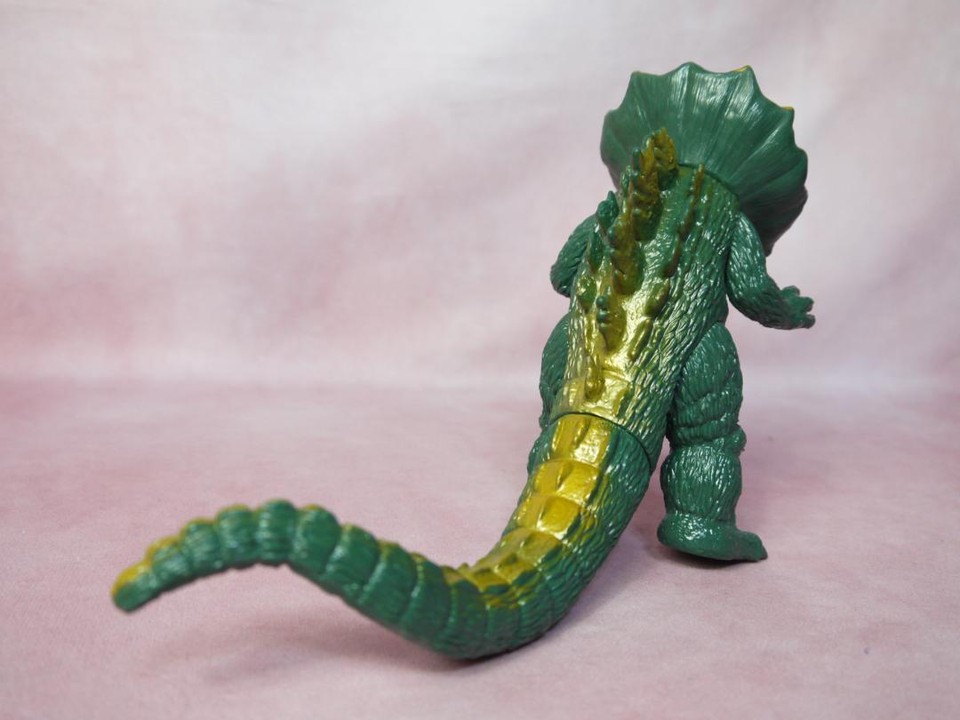 Ultraman JIRASS Ultra Monster Series6 Kaiju Figure Godzilla Hayata ...