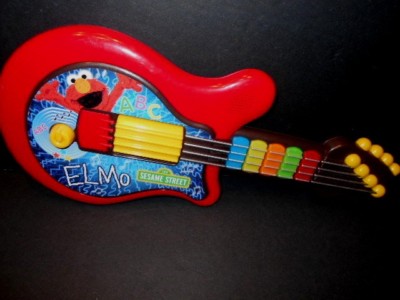 Hasbro Sesame Street Red Elmo Guitar Band Instrument Interactive Music ...