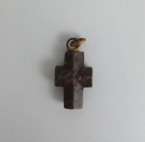 Vintage Tiny Thick Cross Necklace/Bracelet Charm | eBay