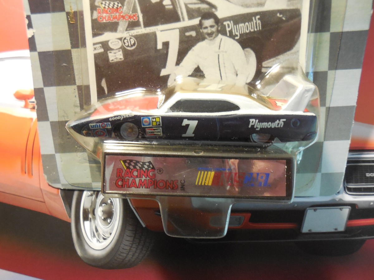 Ramo Stott Diecast Racing Champions Rare Jeremy Mayfield Mobil 1