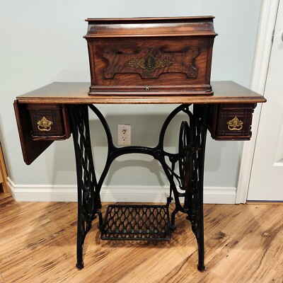 Sewing Machines - Singer Fiddle Base