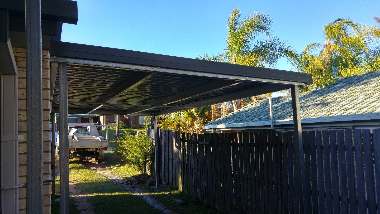 DONDEX SHEDS 4 Car Carport Kit 12x6.0x2.4 Skillion Colorbond Roof ...