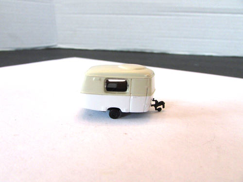 Plastic Cream & White Color Camper Trailer w/hitch HO Scale 1-3/8"L H3 ...