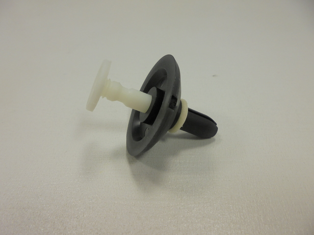 01-10 Dodge Chrysler Front Or Rear Fascia To Body Panel Push Pin ...