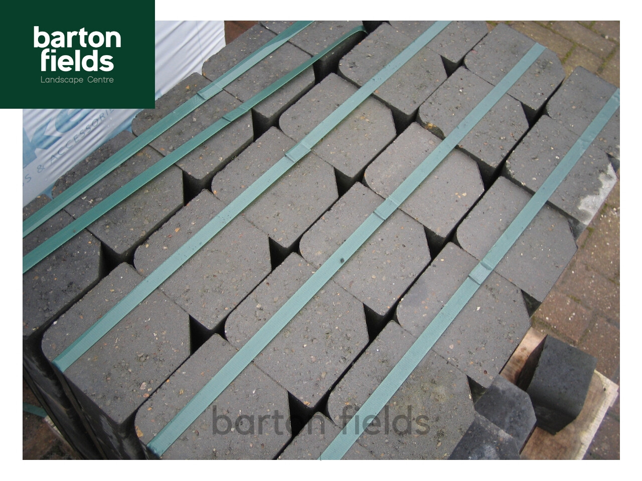 Driveway Low Kerbs / KS Key Kerb Edging in Charcoal: 120mm High - Inc ...