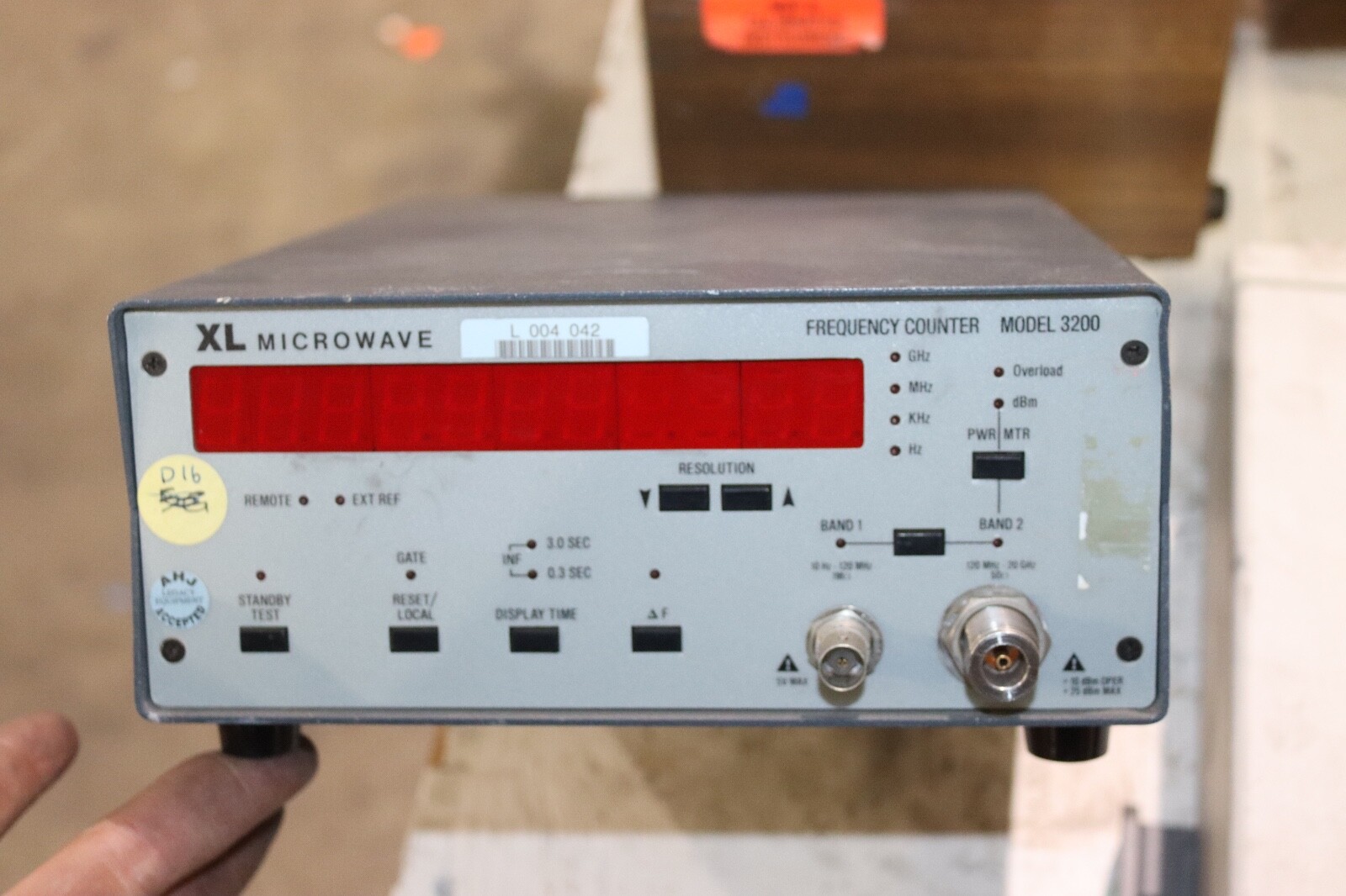 XL Microwave 3200 Frequency Counter | eBay