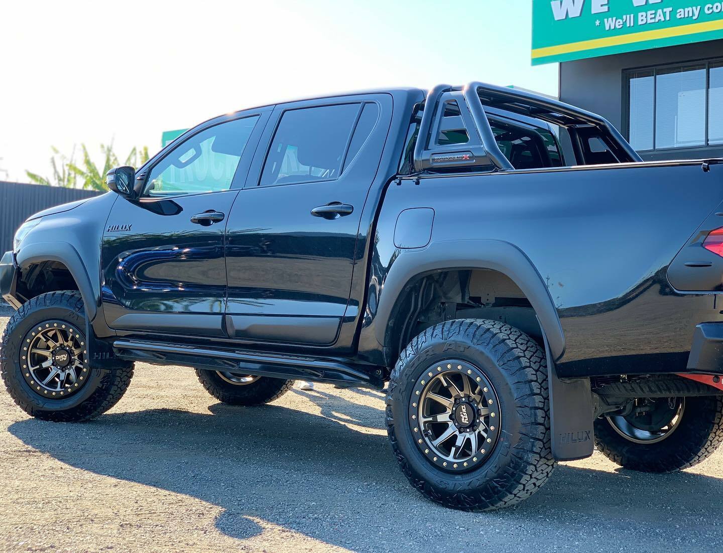 17" Dirty Life DT1 Wheels Gold 17x9 6/139.7 0P Suit Flared Hilux ...