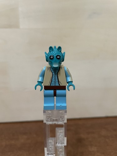 Lego Star Wars Greedo Minifigure (SW0110) 4501 Mos Eisley Cantina ...