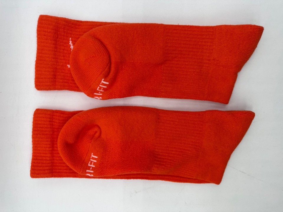 NEW ONE PAIR MEN'S NIKE EVERYDAY PLUS DRI-FIT COTTON BLEND CREW SOCKS ...