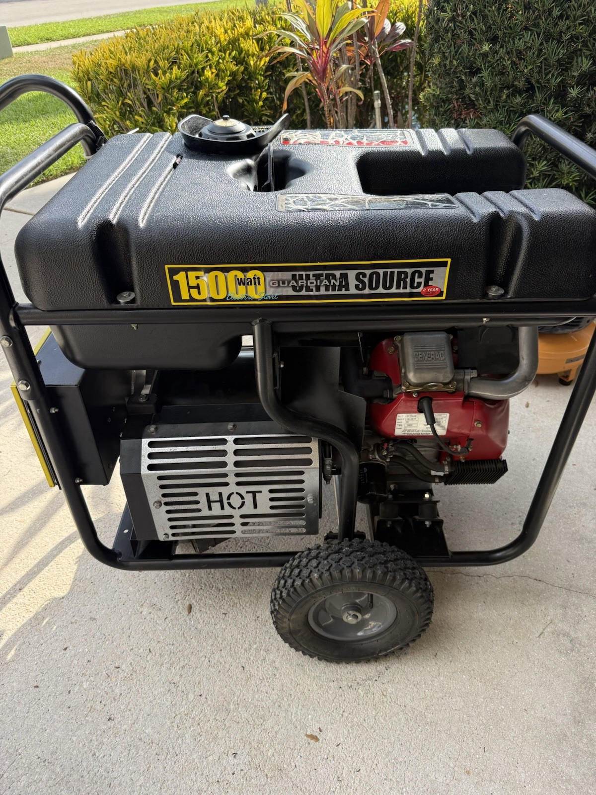 Generac 15,000 Watt (22,500 Surge) Guardian Ultra Source portable ...