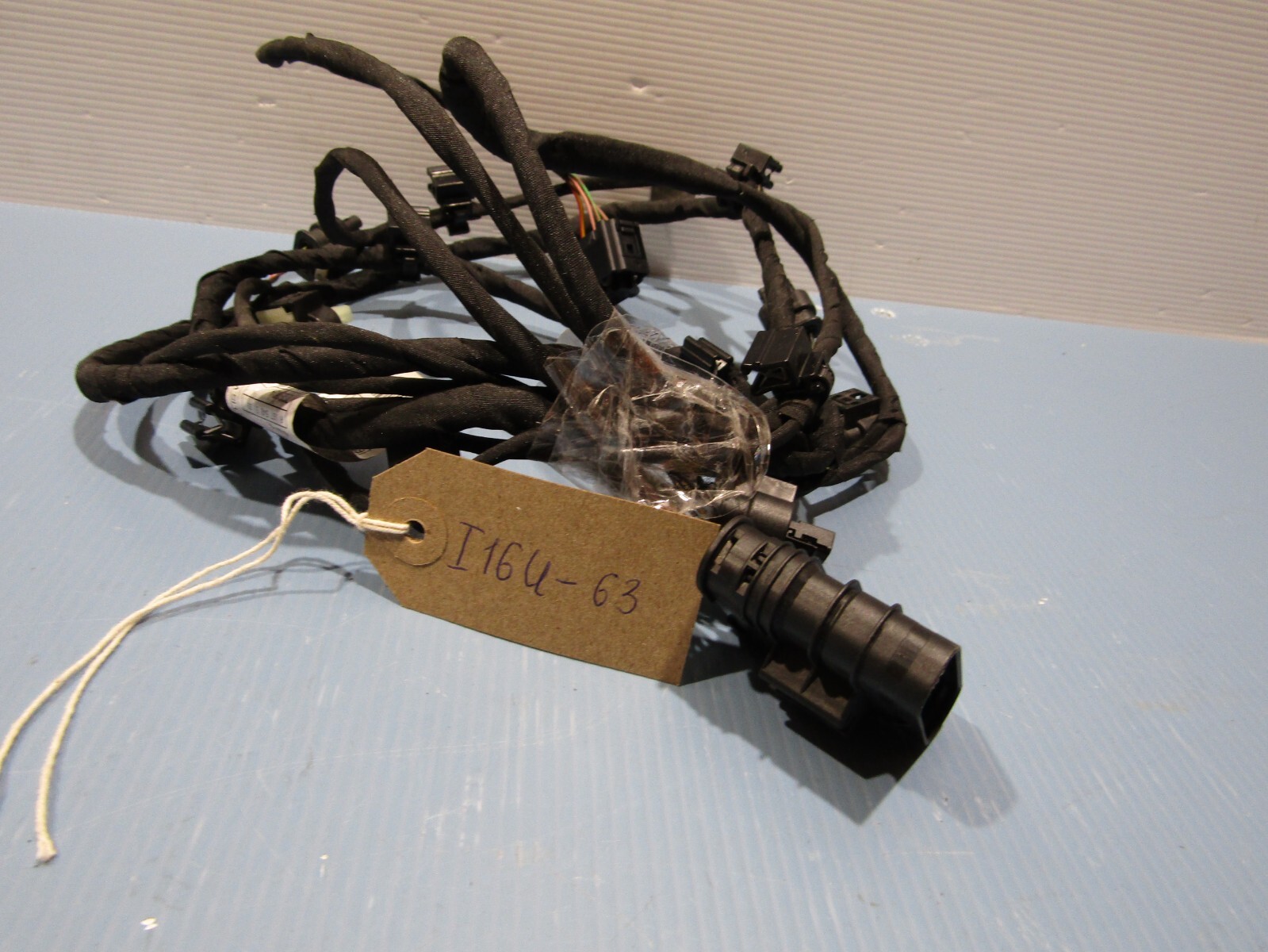 19 On Mercedes GLE V167 Front PDC Wiring Harness Genuine A1675405633 ...