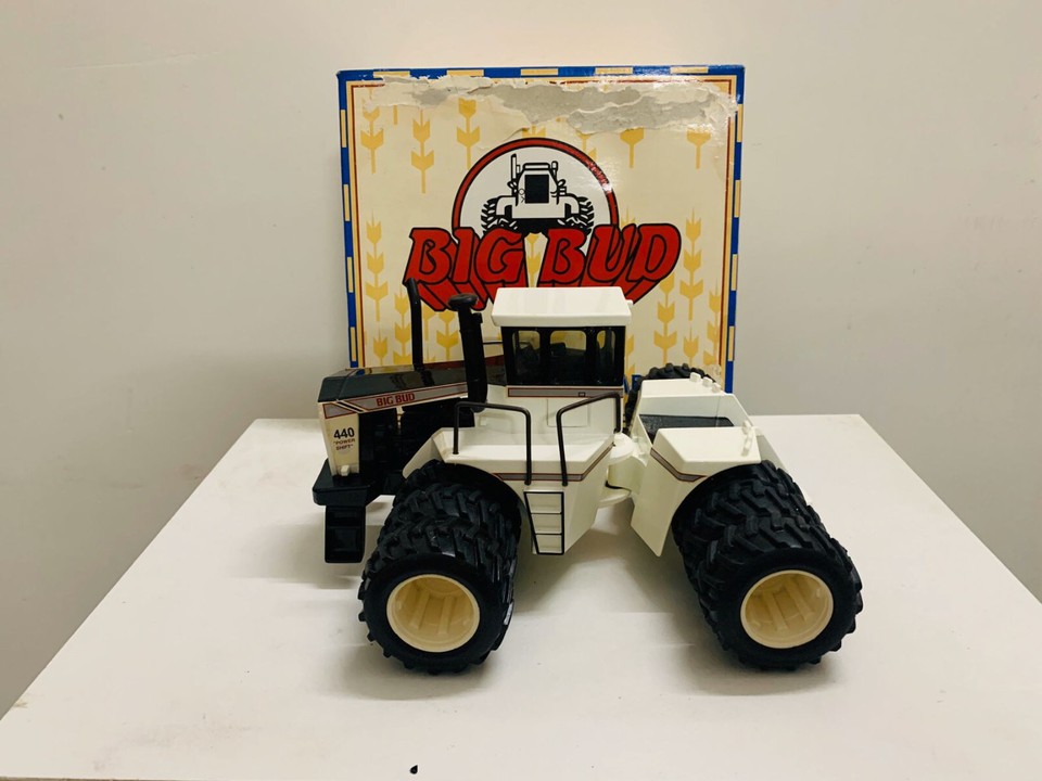 Ertl Toy Farmer Big Bud 440 Power Shift White 1/32 Scale Full Metal ...