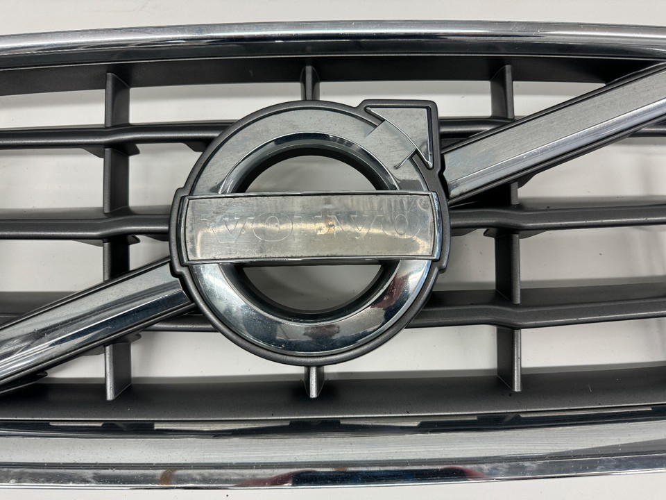 11-13 Volvo S60 Front Grill w/o Adaptive Cruise 30795039 | eBay