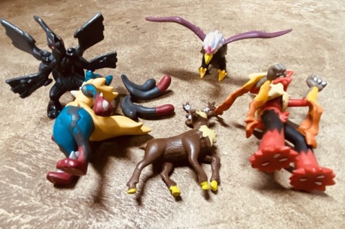 Mega Lucario Mega Blaziker Sawsbuck Vtg Pokémon Figure Collection LOT ...
