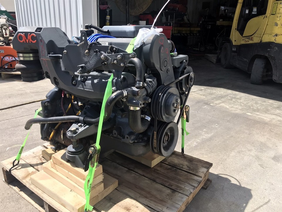 OMC Cobra 2.3 L TKO 4 cylinder Ford Marine engine Drop In Ready 281 HRS ...