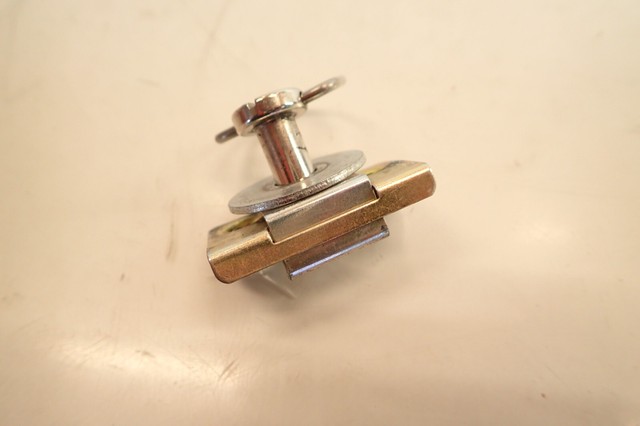 Harley Davidson 10900040 Street Glide Touring Saddlebag Hardware Pins ...