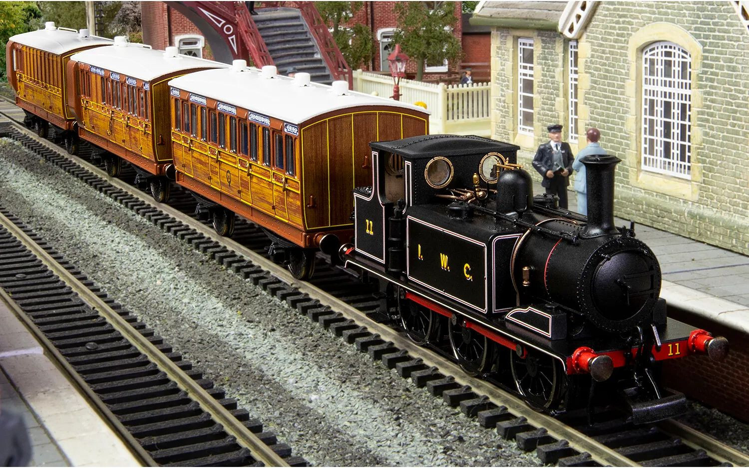 Hornby R3961 Isle of Wight Central Railway Terrier Train Pack - Era 3 ...