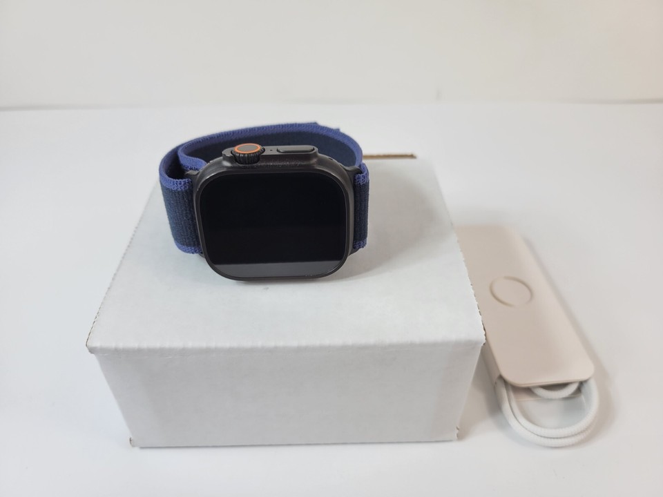 Apple Watch Ultra 2 2nd Gen 49MM GPS & Cellular Finish Black Titanium ...