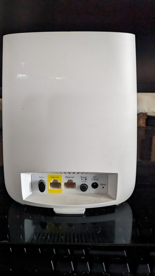 NETGEAR Orbi Model RBR20 White Router Home Mesh WiFi Tri-band w/ Power ...