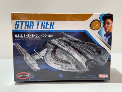 STAR TREK USS SHENZHOU NCC-1227 Polar Lights Discovery Model Kit 2019 ...