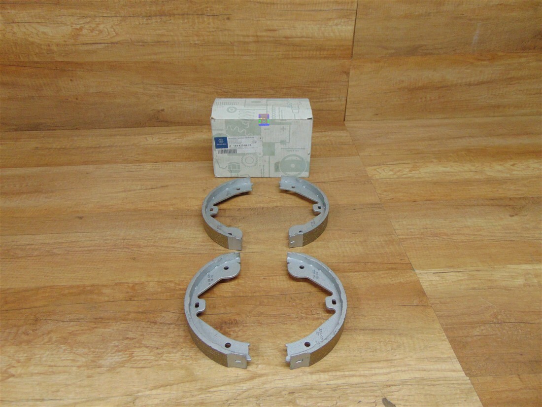 Rear Wheel Brake Shoe Kit Genuine Mercedes W164/W251 - A1644200620 | eBay