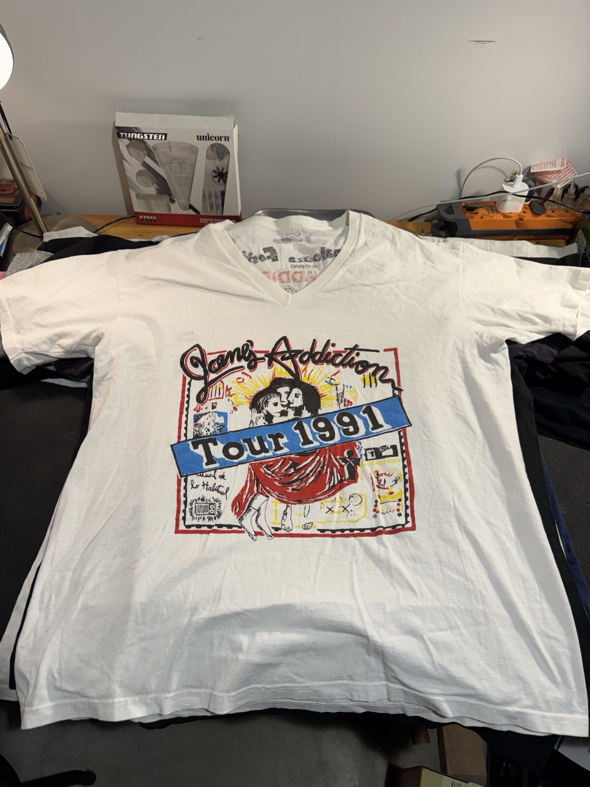 Lollapalooza 1991 Bootleg V Neck XL Shirt. Jane’s Add… - Gem