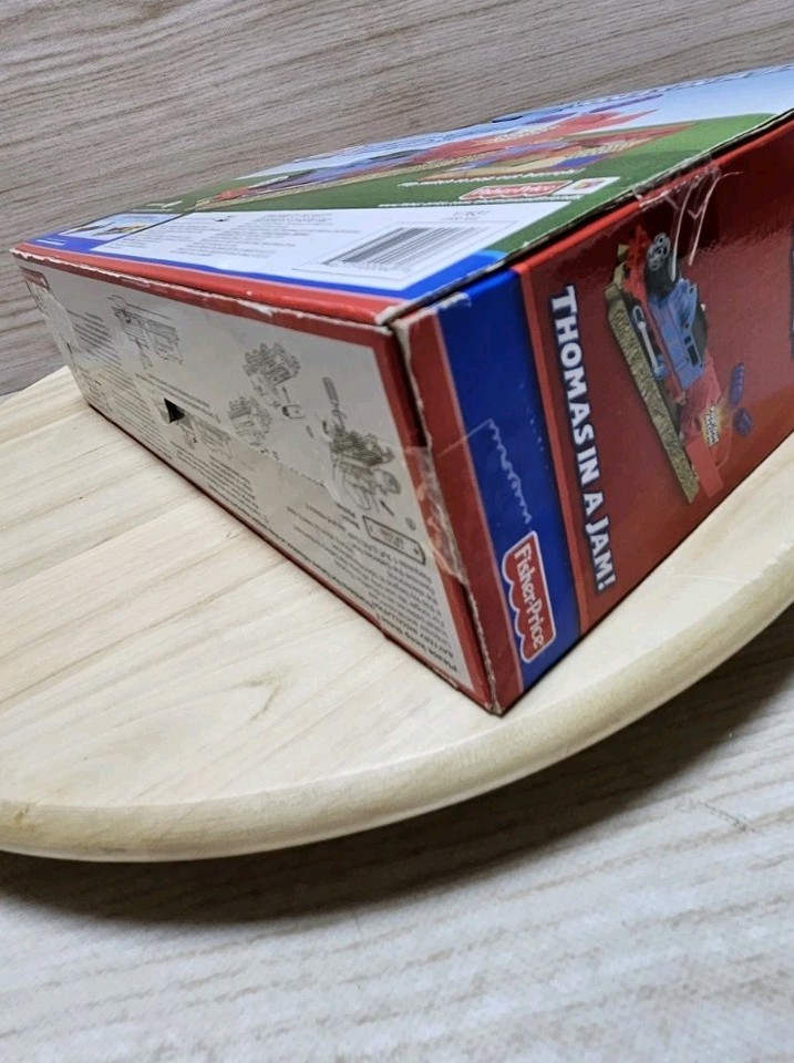 ** NEW ** New TrackMaster Thomas the Tank engine Thomas in a Jam ...