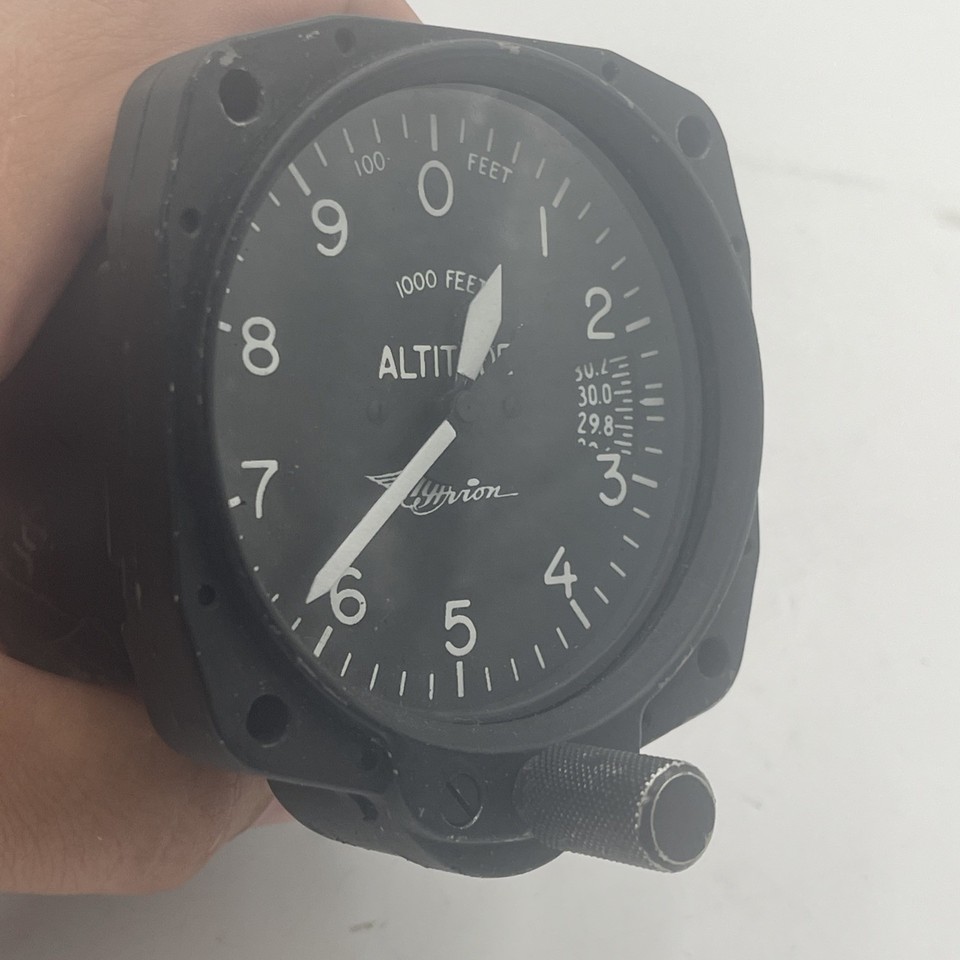 Vintage Garwin Cessna Altimeter P/N 22-980 – Rare Center-Bottom ...