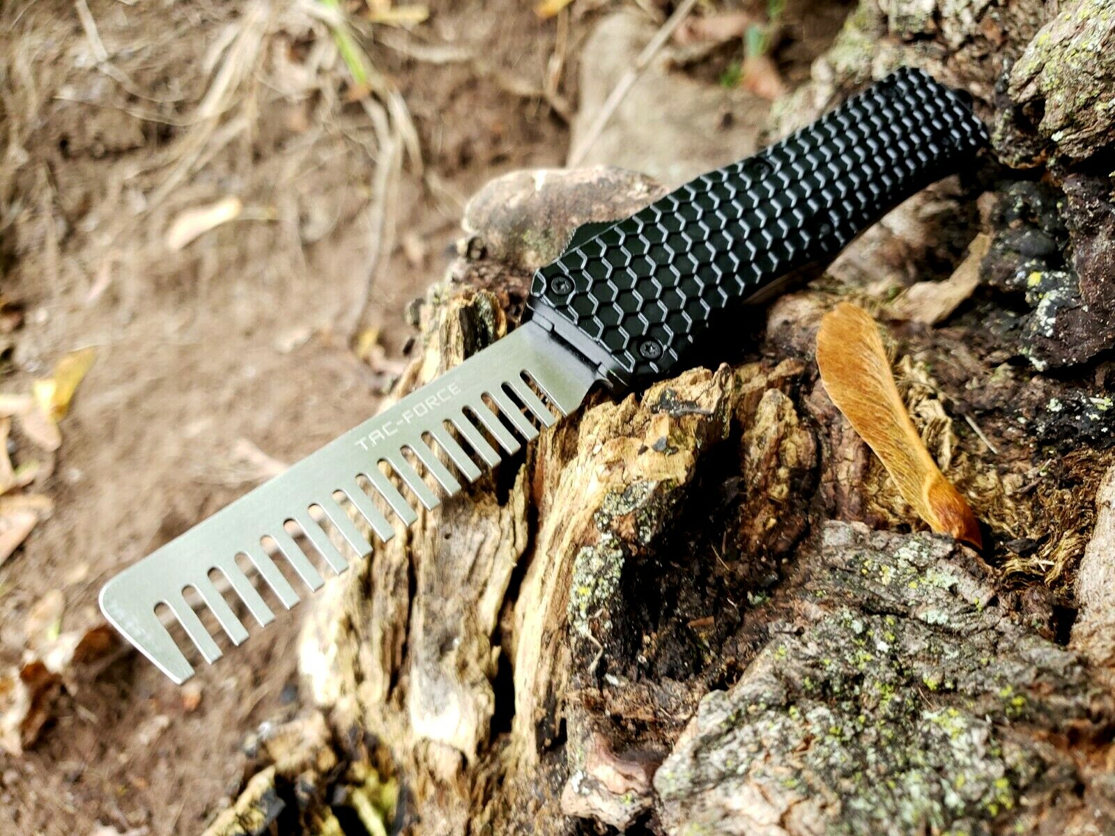 Fun Spring Retractable Hair Beard Comb Barber Hairdressing Tool Novelty ...