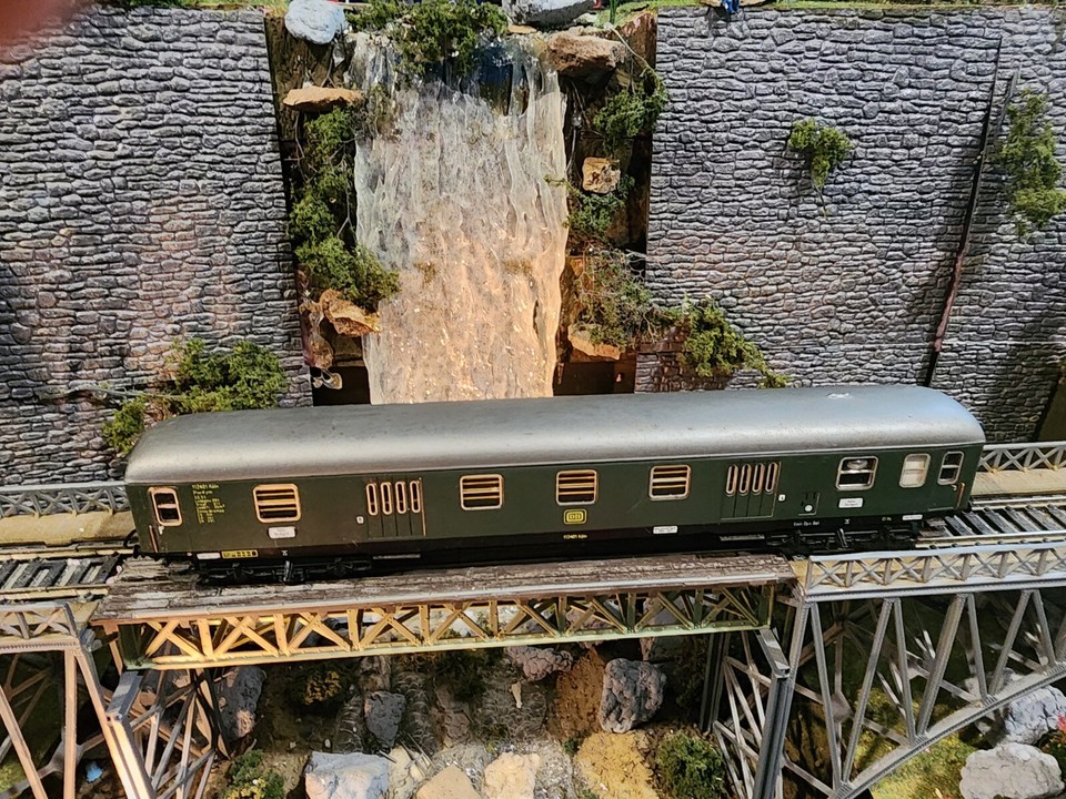 Marklin DB Passenger Car 4026 HO Scale AC | eBay