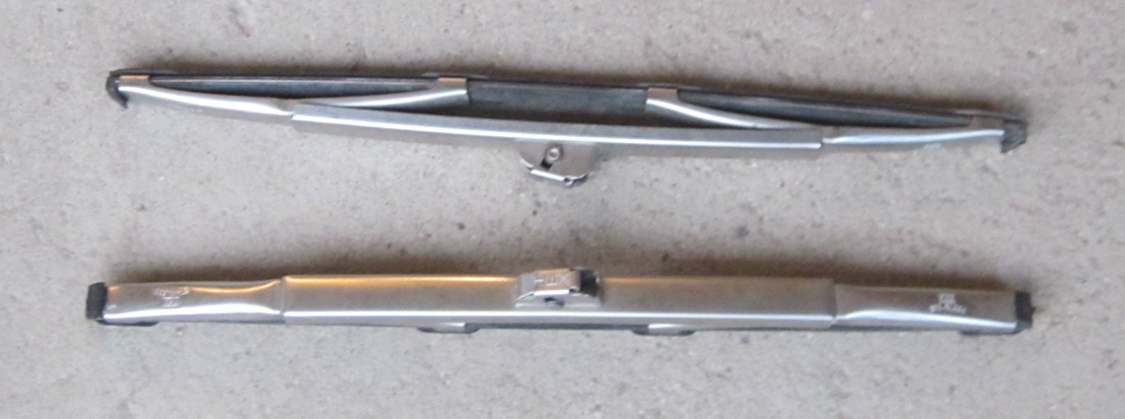 MGB TEX Windshield Wiper Blade Pair (2) Stainless Steel Tex Used Orig ...