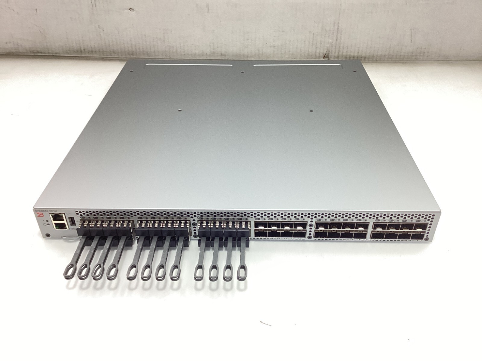 Brocade BR-6510-24-16G-R 6510 24 Ports Managed 16GB Fibre Channel ...