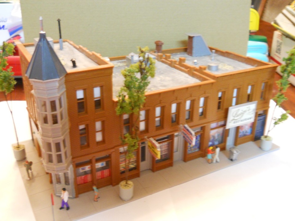 Ho BUILT, Merchant's Row Shops, Restaurants, Hardware Store Building By ...