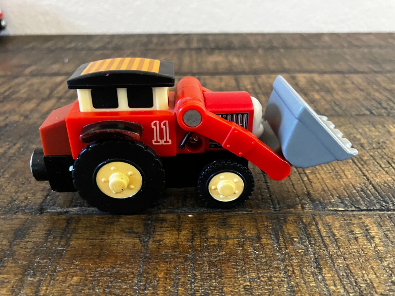 Thomas and Friends Wooden Railway Jack The Front Loader 2003 Learning ...