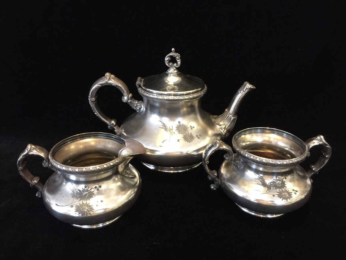 Vintage Pairpoint Mfg Co Quadruple Plate Silver Teapot Antique