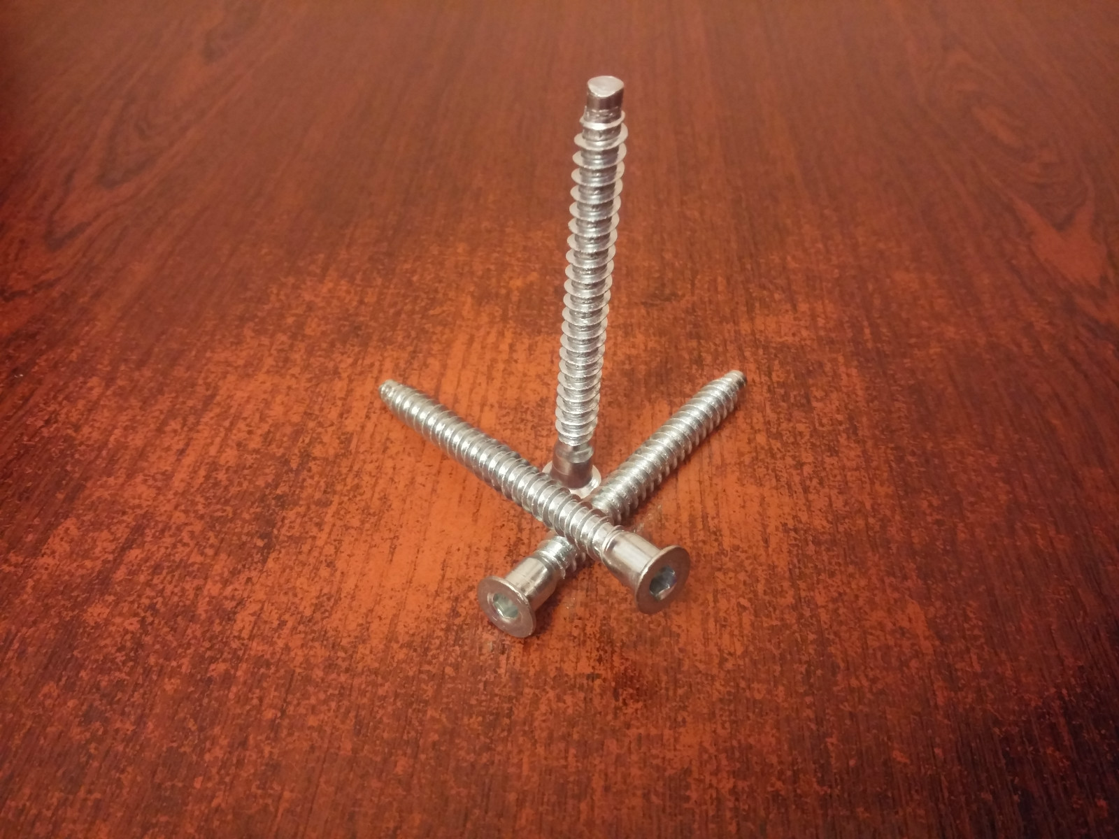 (Pack of 50 pcs) 7x70 Confirmat Screws for Wood / Chipboard Furniture ...