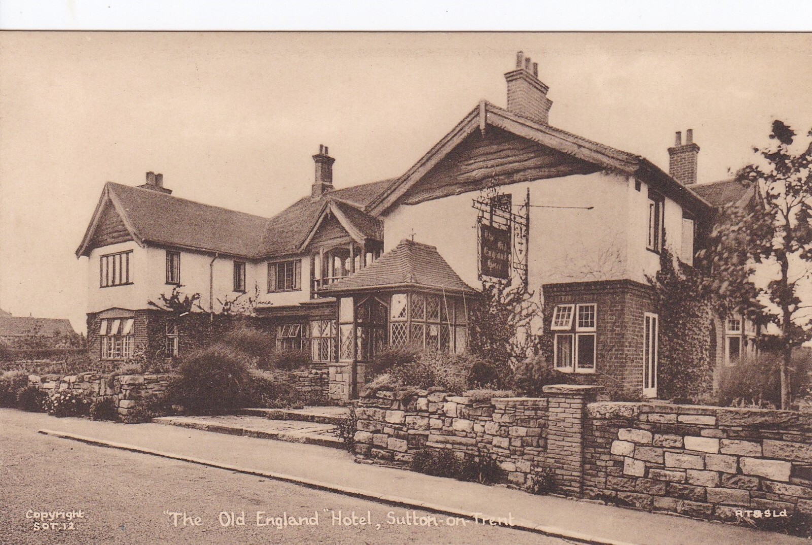 EPC1228) PC England, the Old England Hotel, Sutton on Trent, unused | eBay