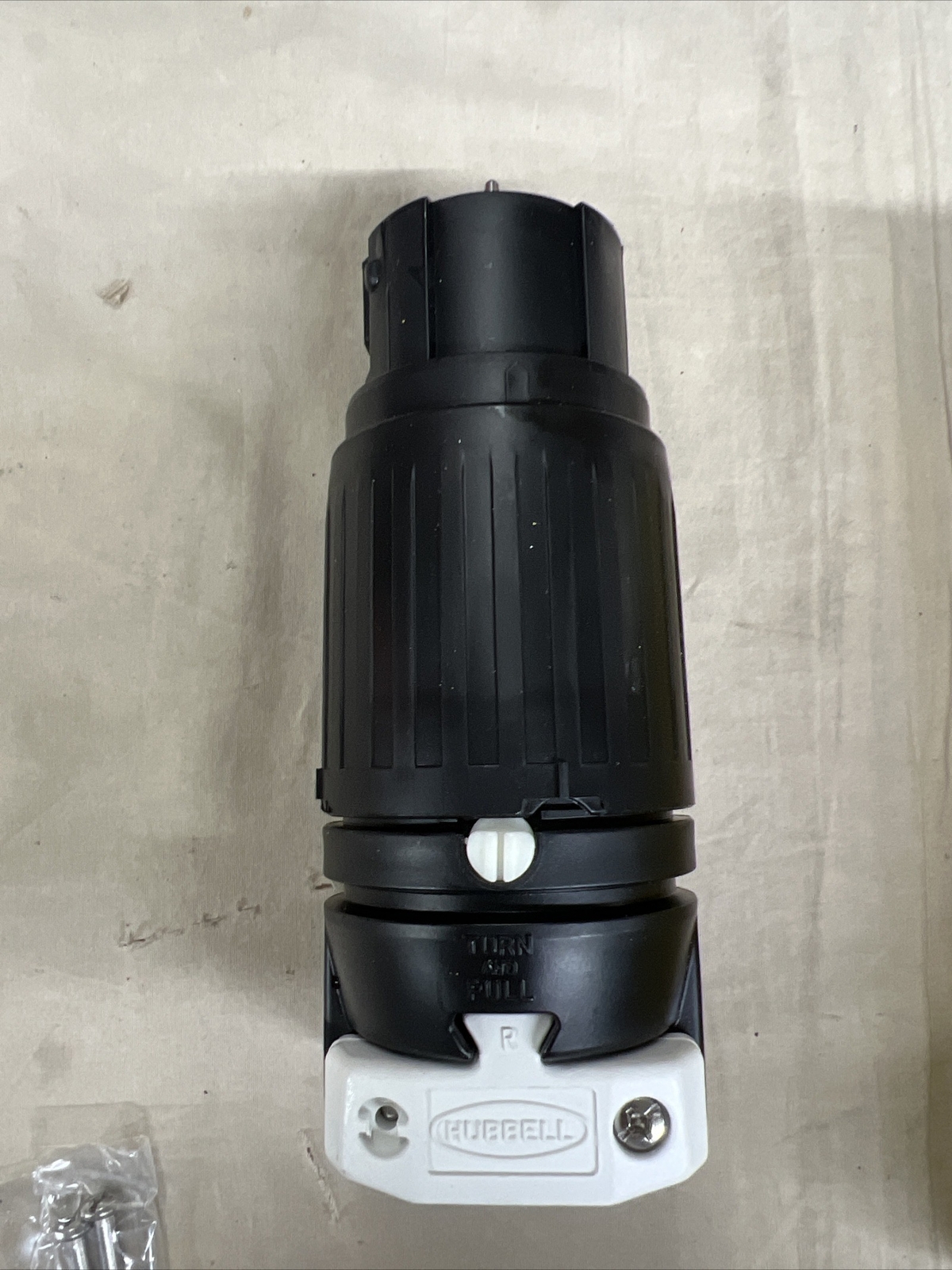 Hubbell HBL CS8464C 50A 480V 1Ø Twist-Lock Connector Non-NEMA, New | eBay