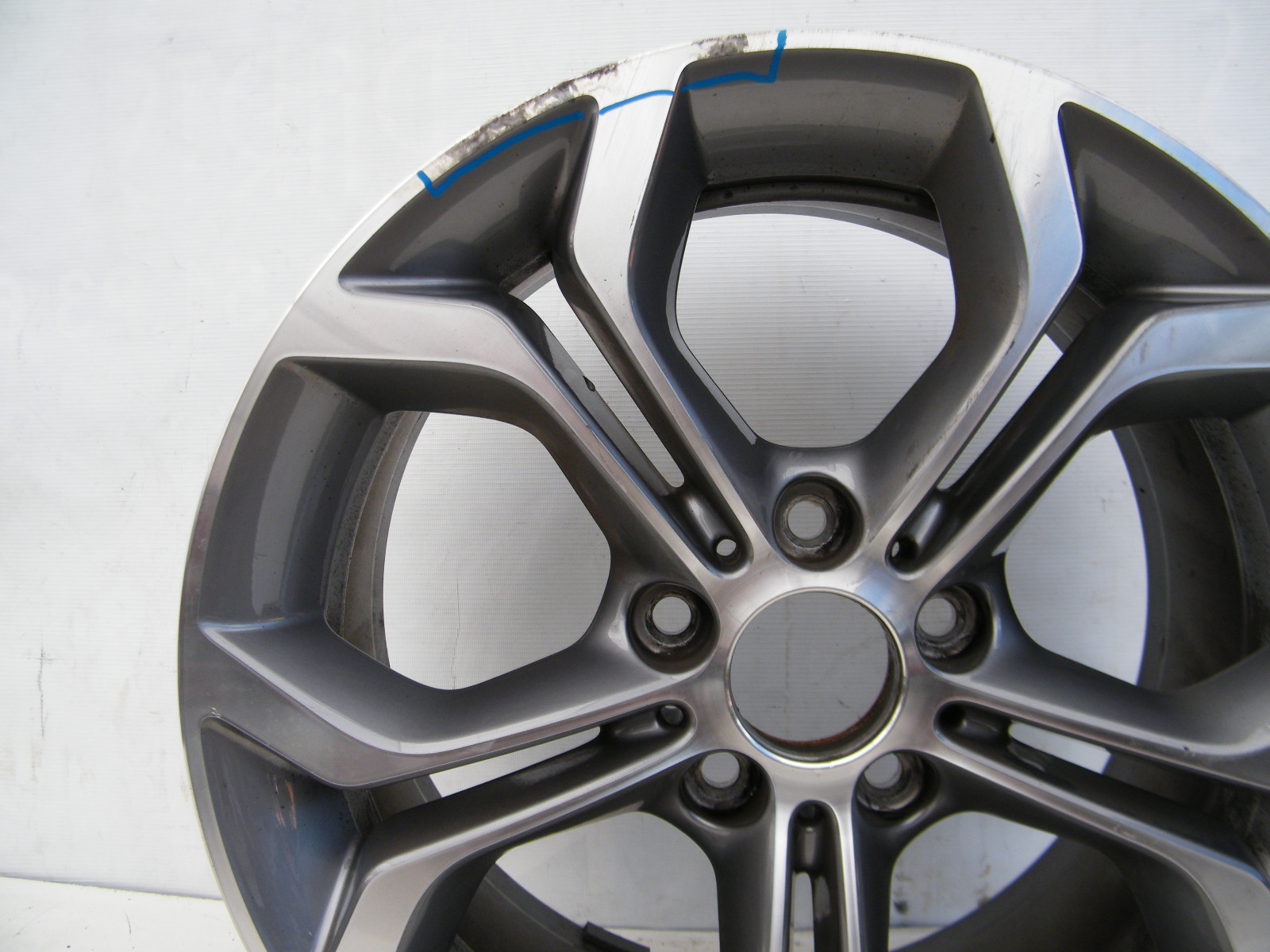 BMW X3 X4 GENUINE 18" ALLOY WHEEL 8Jx18H2 ET-43 RIM R18 6862889 (173 ...