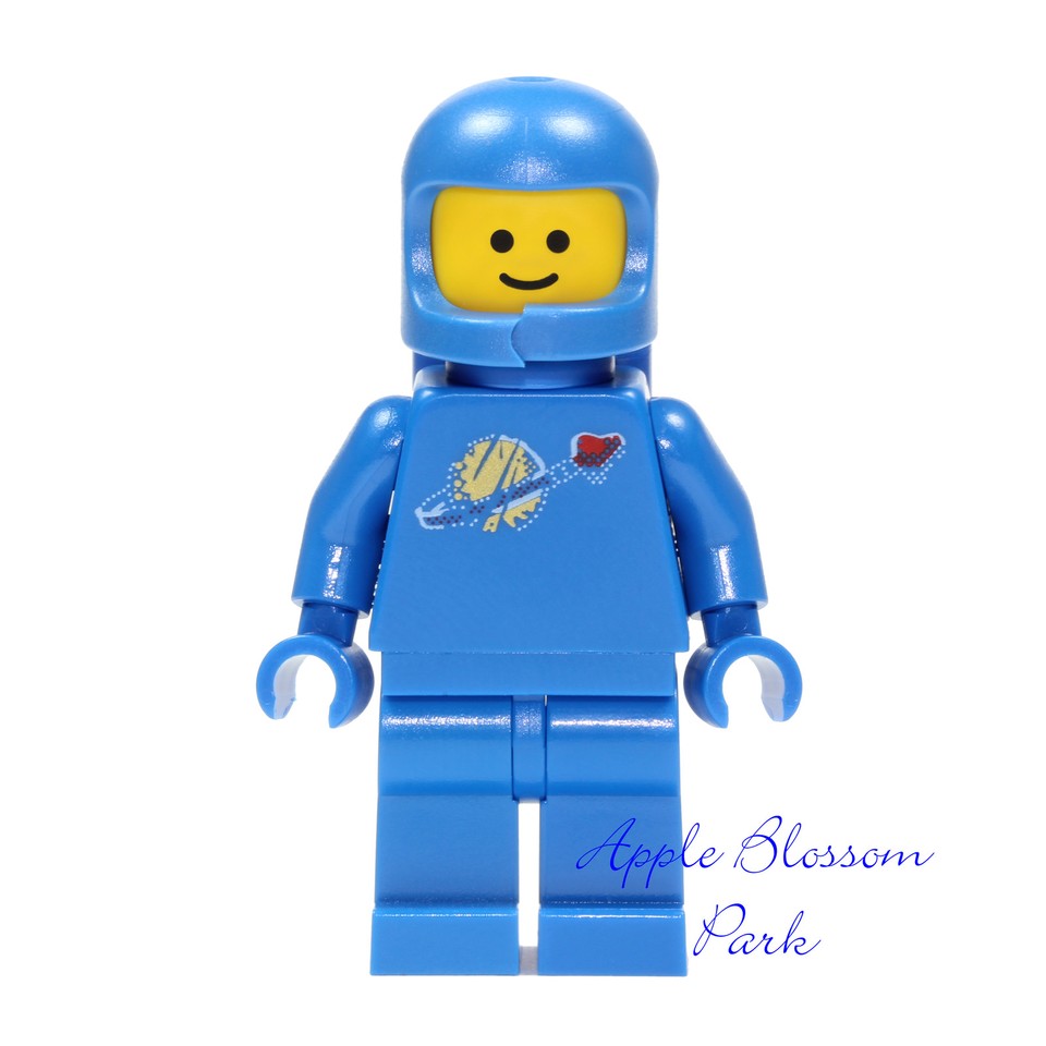 New Authentic Benny Minifigure - Lego Movie Blue Space Man Minifig ...